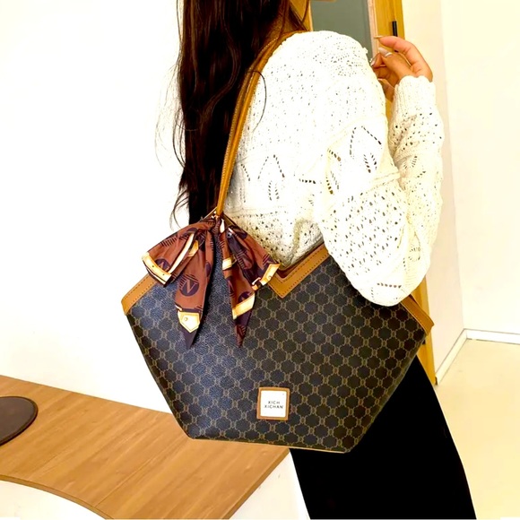 Bags | Geometric Pattern Shoulder Bag Nwt | Poshmark